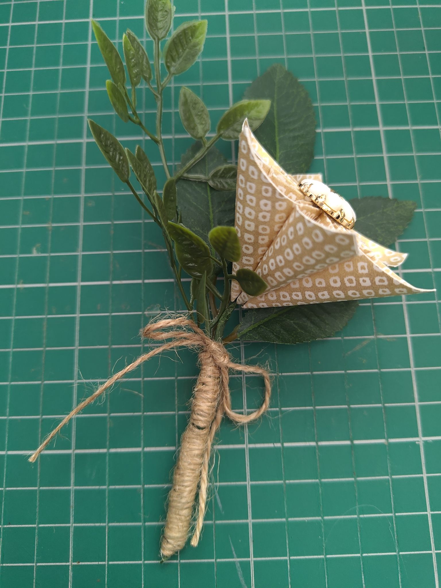 DIY Wedding Diaries from The Atelier – Paper flowers for matching groom ...